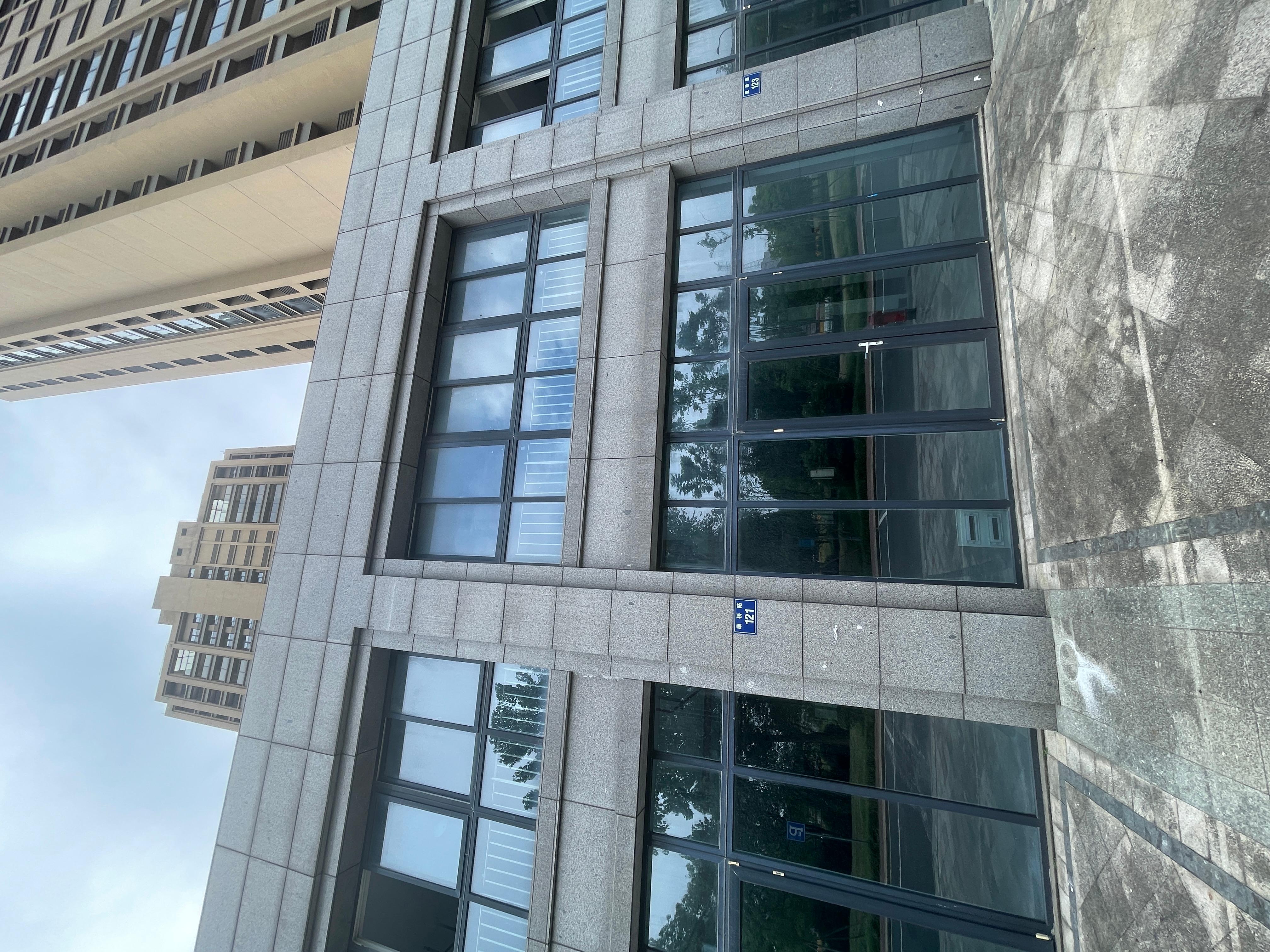 产金所_康桥人家9、10幢康桥路121号房屋4年2个月租赁权